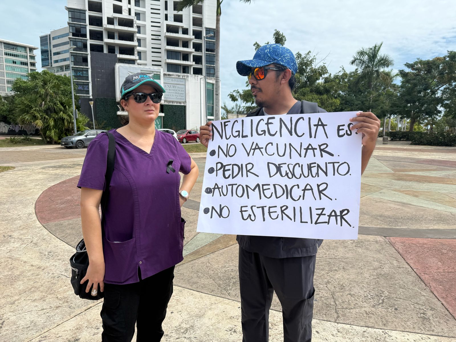VETERINARIOS MARCHAN EN CANCÚN PARA EXIGIR JUSTICIA POR EL ASESINATO DE ...